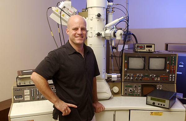 UD research team creates copolymer rings