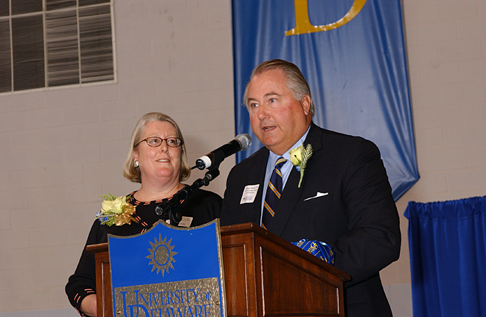Alumni Association honors the Moeckels