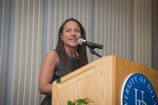 Amy DuBois Barnett shares 7 rules of thought with women faculty, students